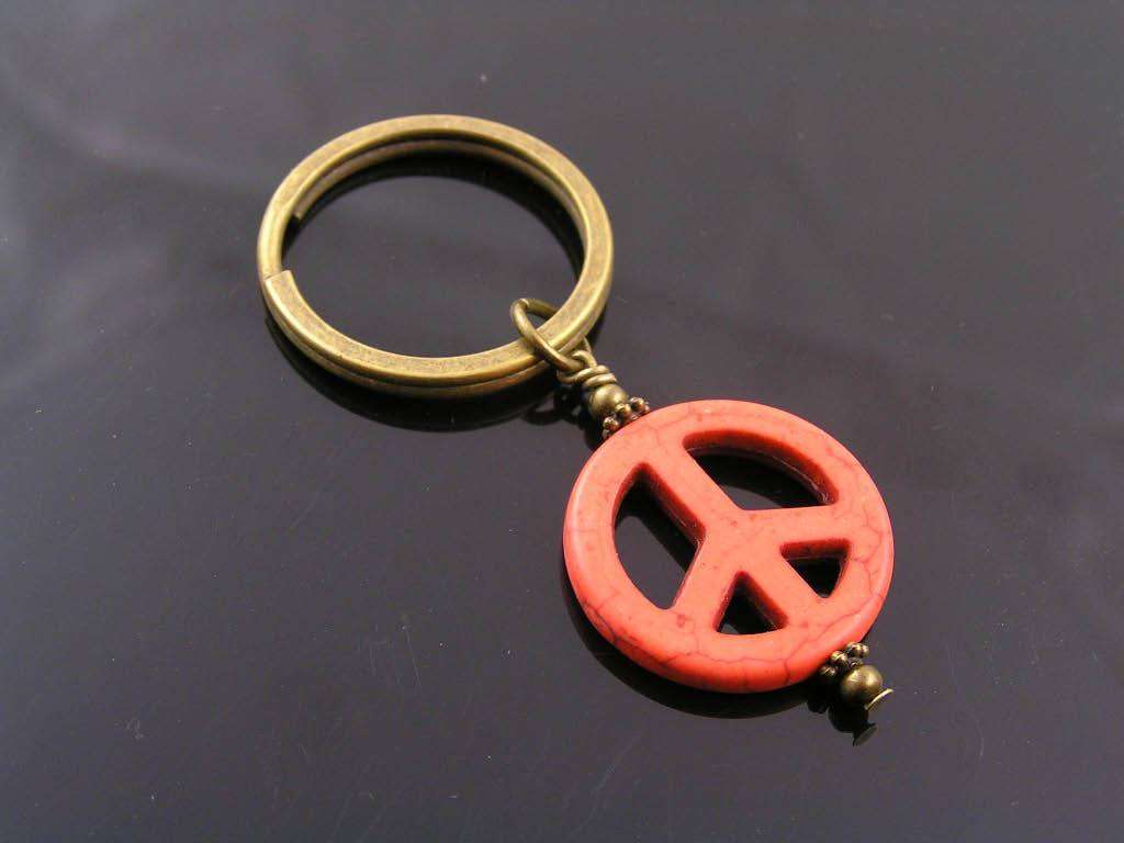 Peace Sign Key Chain, Gift Idea - Wedunit Jewels
